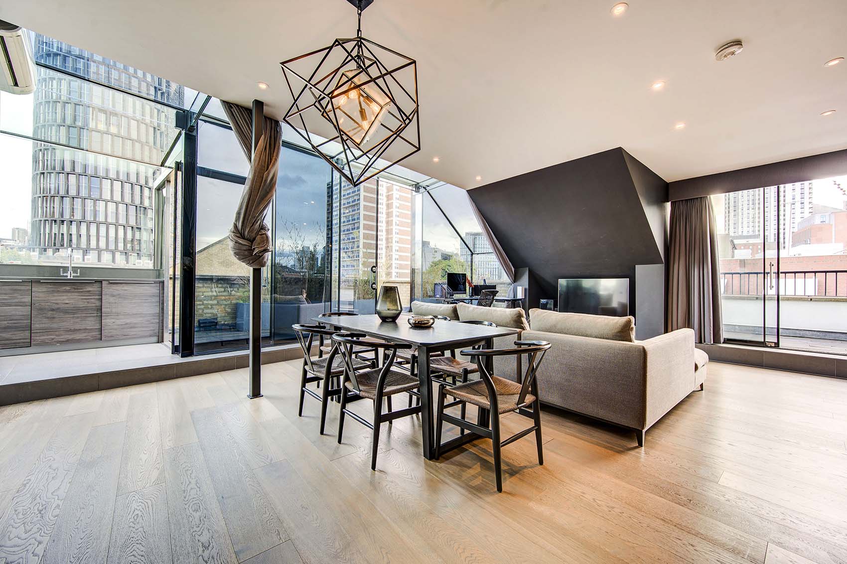 Shoreditch London Airbnb Photographer Shoreditch London Airbnb Photographer